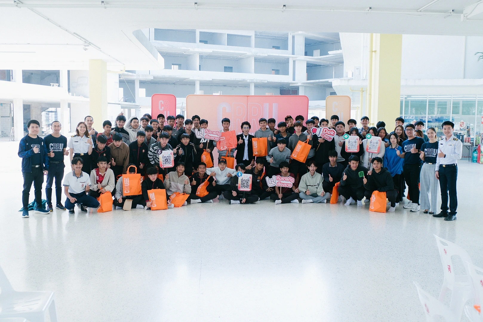 มรภ.เชียงราย เดินสาย CRRU School Tour 2025 โรงเรียน ทวี เอสซี วิทยา ...